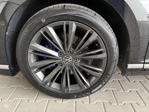 Black Volkswagen Passat 2021 in Vilnius, with an engine capacity of 1.40 L and mileage of 163 thousand km for 17700 €, photo 29 on AUTOMOTO.COM.LV