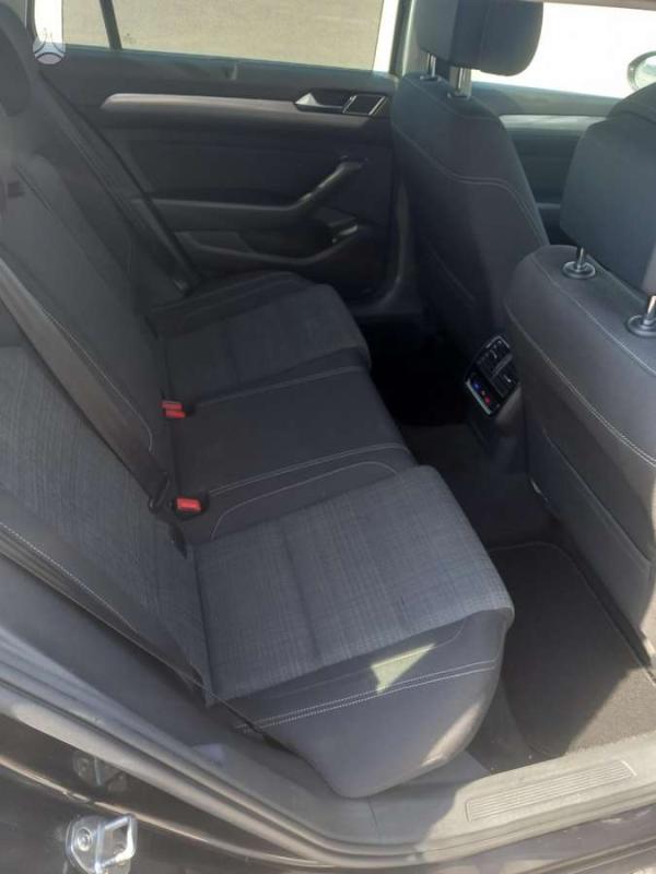 Black Volkswagen Passat 2021 in Panevezys, with an engine capacity of 1.97 L and mileage of 300 thousand km for 12700 €, photo 5 on AUTOMOTO.COM.LV