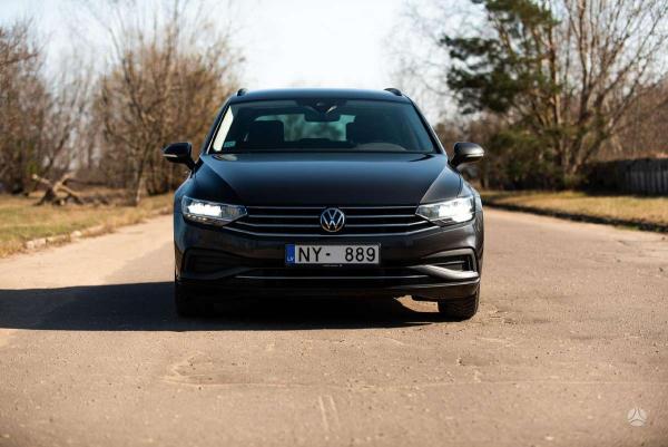 Melns Volkswagen Passat 2022 Kėdainiai, ar dzinēja tilpumu 1.97 L un nobraukumu 165 tūkst. km par 18500 €, foto 2 vietnē AUTOMOTO.COM.LV