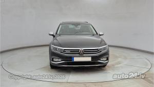 Melns Volkswagen Passat 2022 Tartu, ar dzinēja tilpumu 2.00 L un nobraukumu 239 tūkst. km par 18990 €, foto 2 vietnē AUTOMOTO.COM.LV