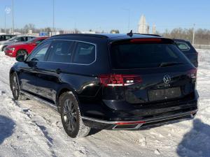 Black Volkswagen Passat 2022 in Vilnius, with an engine capacity of 1.40 L and mileage of 188 thousand km for 15900 €, photo 11 on AUTOMOTO.COM.LV