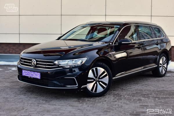 Melns Volkswagen Passat 2022 Kretinga, ar dzinēja tilpumu 1.40 L un nobraukumu 170 tūkst. km par 15850 €, foto 1 vietnē AUTOMOTO.COM.LV