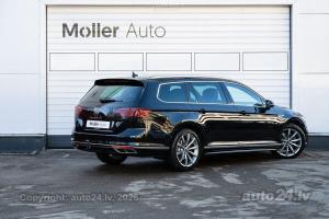Melns Volkswagen Passat 2022 Rīga, ar dzinēja tilpumu 2.00 L un nobraukumu 156 tūkst. km par 24543 €, foto 3 vietnē AUTOMOTO.COM.LV