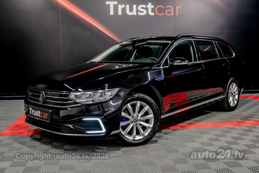 Melns Volkswagen Passat 2022 Pērnava, ar dzinēja tilpumu 1.40 L un nobraukumu 158 tūkst. km par 17500 €, foto 1 vietnē AUTOMOTO.COM.LV