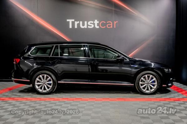 Melns Volkswagen Passat 2022 Pērnava, ar dzinēja tilpumu 1.40 L un nobraukumu 158 tūkst. km par 17500 €, foto 8 vietnē AUTOMOTO.COM.LV