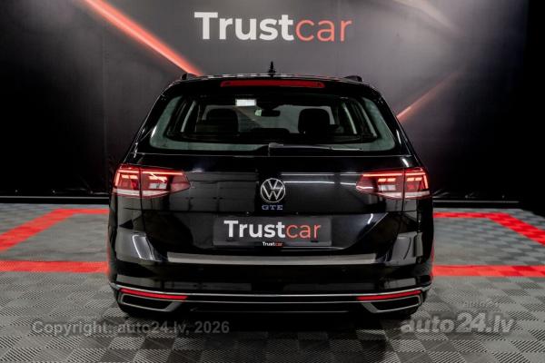 Black Volkswagen Passat 2022 in Parnu, with an engine capacity of 1.40 L and mileage of 158 thousand km for 17500 €, photo 11 on AUTOMOTO.COM.LV