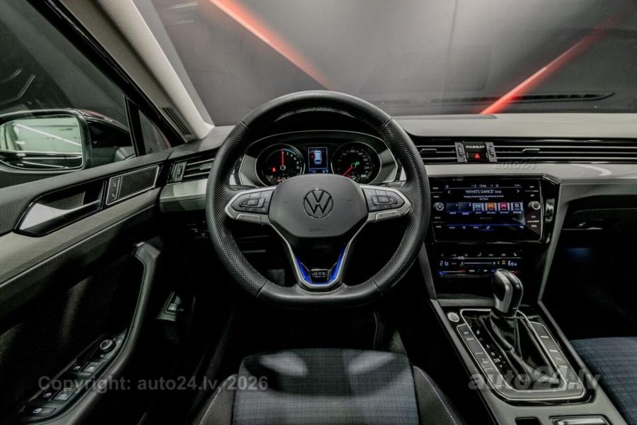 Melns Volkswagen Passat 2022 Pērnava, ar dzinēja tilpumu 1.40 L un nobraukumu 158 tūkst. km par 17500 €, foto 18 vietnē AUTOMOTO.COM.LV