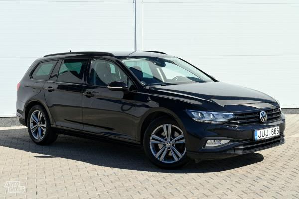 Melns Volkswagen Passat 2022 Kretinga, ar dzinēja tilpumu 2.00 L un nobraukumu 111 tūkst. km par 19999 €, foto 1 vietnē AUTOMOTO.COM.LV