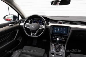 Black Volkswagen Passat 2022 in Riga, with an engine capacity of 2.00 L and mileage of 142 thousand km for 25364 €, photo 10 on AUTOMOTO.COM.LV