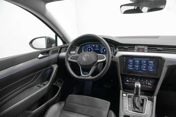 Melns Volkswagen Passat 2022 Viļņa, ar dzinēja tilpumu 1.40 L un nobraukumu 114 tūkst. km par 21500 €, foto 10 vietnē AUTOMOTO.COM.LV