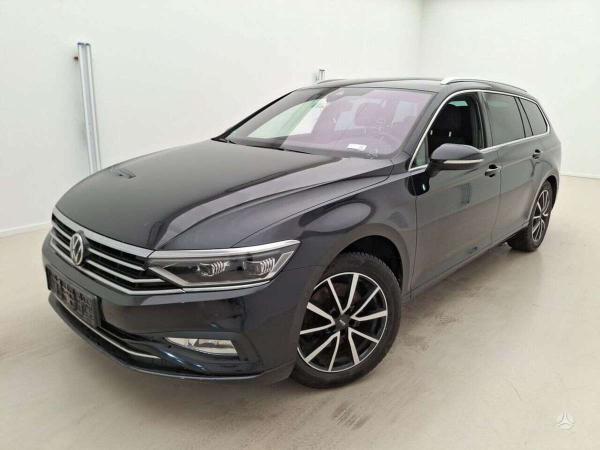 Black Volkswagen Passat 2022 in Vilnius, with an engine capacity of 1.50 L and mileage of 94 thousand km for 23474 €, photo 1 on AUTOMOTO.COM.LV