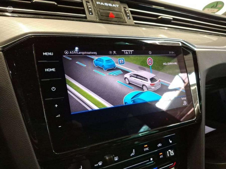 Black Volkswagen Passat 2022 in Vilnius, with an engine capacity of 1.50 L and mileage of 94 thousand km for 23474 €, photo 10 on AUTOMOTO.COM.LV