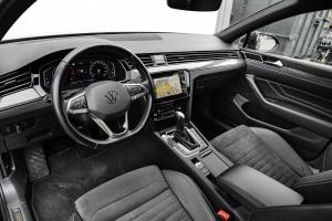 Black Volkswagen Passat 2022 in Riga, with an engine capacity of 2.00 L and mileage of 149 thousand km for 21550 €, photo 27 on AUTOMOTO.COM.LV