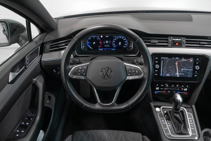 Melns Volkswagen Passat 2022 Viļņa, ar dzinēja tilpumu 2.00 L un nobraukumu 160 tūkst. km par 18900 €, foto 14 vietnē AUTOMOTO.COM.LV