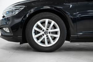 Melns Volkswagen Passat 2022 Viļņa, ar dzinēja tilpumu 2.00 L un nobraukumu 160 tūkst. km par 18900 €, foto 25 vietnē AUTOMOTO.COM.LV