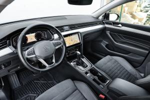 Black Volkswagen Passat 2022 in Riga, with an engine capacity of 2.00 L and mileage of 118 thousand km for 23500 €, photo 33 on AUTOMOTO.COM.LV