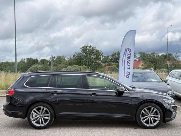 Black Volkswagen Passat 2022 in Vilnius, with an engine capacity of 1.97 L and mileage of 220 thousand km for 15550 €, photo 3 on AUTOMOTO.COM.LV