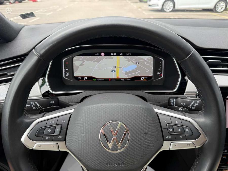 Black Volkswagen Passat 2022 in Vilnius, with an engine capacity of 1.97 L and mileage of 220 thousand km for 15550 €, photo 34 on AUTOMOTO.COM.LV