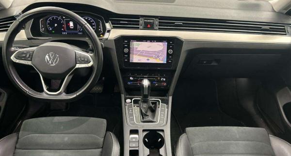 Melns Volkswagen Passat 2022 Viļņa, ar dzinēja tilpumu 1.50 L un nobraukumu 151 tūkst. km par 18515 €, foto 8 vietnē AUTOMOTO.COM.LV