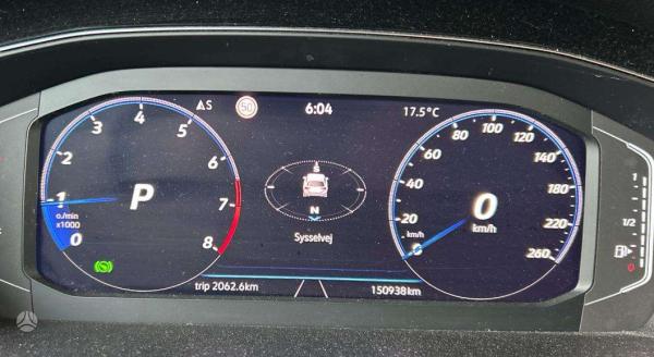 Melns Volkswagen Passat 2022 Viļņa, ar dzinēja tilpumu 1.50 L un nobraukumu 151 tūkst. km par 18515 €, foto 10 vietnē AUTOMOTO.COM.LV