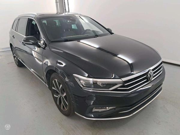 Volkswagen Passat 2022 in Vilnius on AUTOMOTO.COM.LV Black Volkswagen Passat 2022 in Vilnius, with an engine capacity of 1.50 L and mileage of 202 thousand km for 16335 €, photo 4 on AUTOMOTO.COM.LV