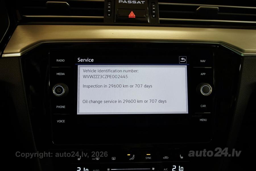 Melns Volkswagen Passat 2022 Tallina, ar dzinēja tilpumu 1.50 L un nobraukumu 119 tūkst. km par 20990 €, foto 21 vietnē AUTOMOTO.COM.LV