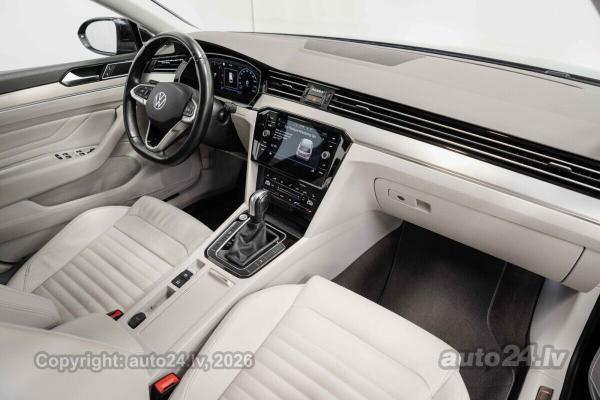 Melns Volkswagen Passat 2022 Tallina, ar dzinēja tilpumu 2.00 L un nobraukumu 99 tūkst. km par 23900 €, foto 8 vietnē AUTOMOTO.COM.LV