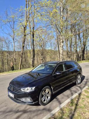 Melns Volkswagen Passat 2022 Viļņa, ar dzinēja tilpumu 1.50 L un nobraukumu 98 tūkst. km par 16750 €, foto 5 vietnē AUTOMOTO.COM.LV