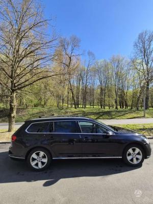 Melns Volkswagen Passat 2022 Viļņa, ar dzinēja tilpumu 1.50 L un nobraukumu 98 tūkst. km par 16750 €, foto 6 vietnē AUTOMOTO.COM.LV