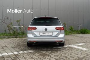 Melns Volkswagen Passat 2022 Viļņa, ar dzinēja tilpumu 2.00 L un nobraukumu 144 tūkst. km par 21150 €, foto 5 vietnē AUTOMOTO.COM.LV