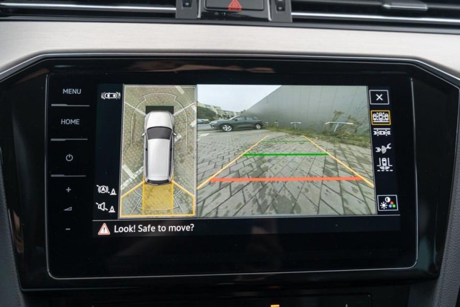 Melns Volkswagen Passat 2022 Viļņa, ar dzinēja tilpumu 2.00 L un nobraukumu 144 tūkst. km par 21150 €, foto 11 vietnē AUTOMOTO.COM.LV