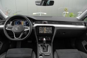 Melns Volkswagen Passat 2022 Viļņa, ar dzinēja tilpumu 2.00 L un nobraukumu 144 tūkst. km par 21150 €, foto 19 vietnē AUTOMOTO.COM.LV