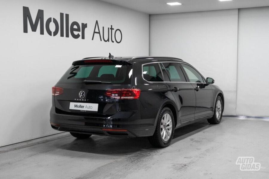 Black Volkswagen Passat 2023 in Vilnius, with an engine capacity of 1.50 L and mileage of 99 thousand km for 21900 €, photo 4 on AUTOMOTO.COM.LV