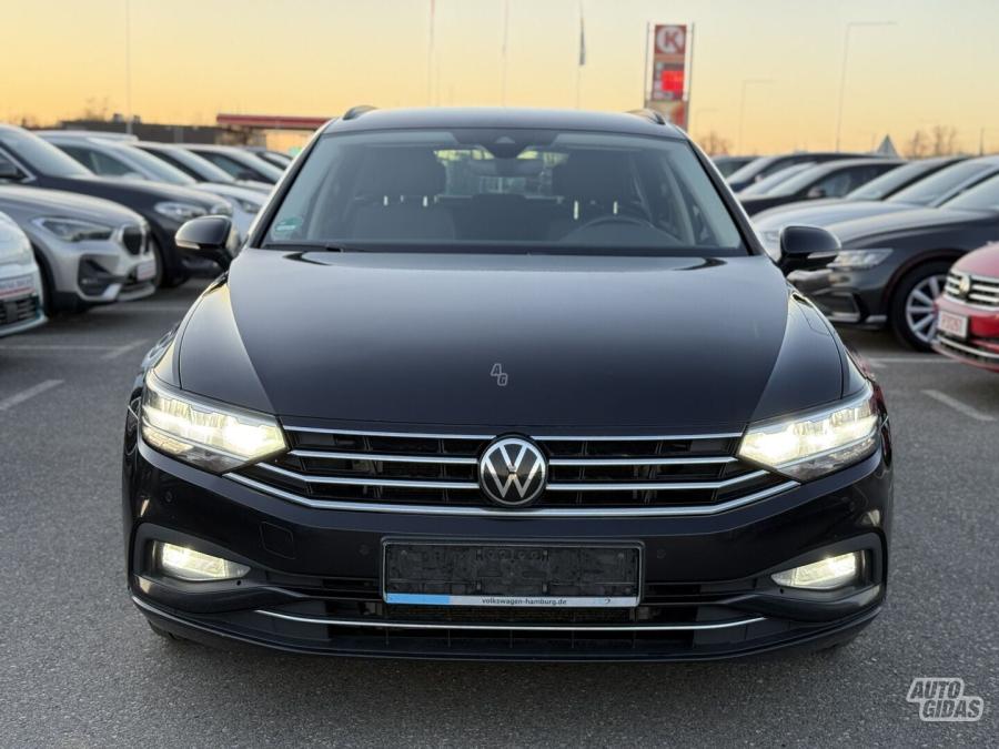 Melns Volkswagen Passat 2023 Viļņa, ar dzinēja tilpumu 2.00 L un nobraukumu 171 tūkst. km par 16300 €, foto 3 vietnē AUTOMOTO.COM.LV