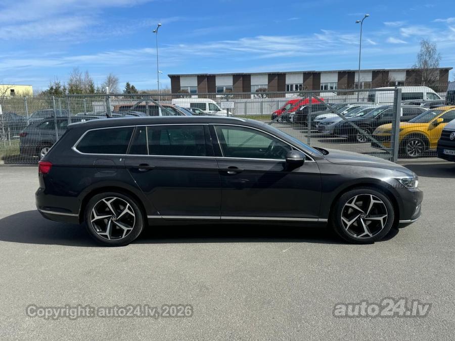 Melns Volkswagen Passat 2023 Tallina, ar dzinēja tilpumu 2.00 L un nobraukumu 144 tūkst. km par 24900 €, foto 8 vietnē AUTOMOTO.COM.LV
