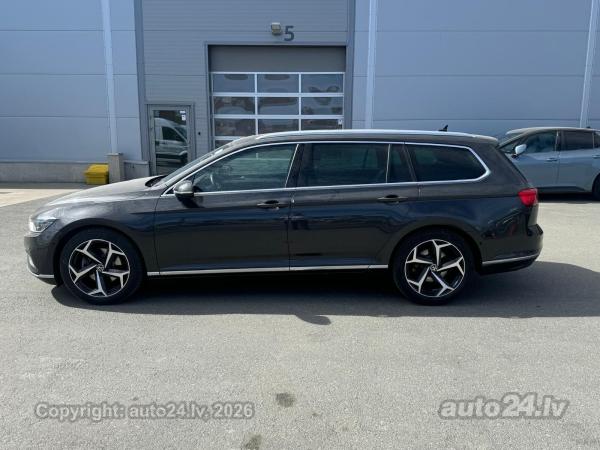 Black Volkswagen Passat 2023 in Tallinn, with an engine capacity of 2.00 L and mileage of 144 thousand km for 24900 €, photo 8 on AUTOMOTO.COM.LV