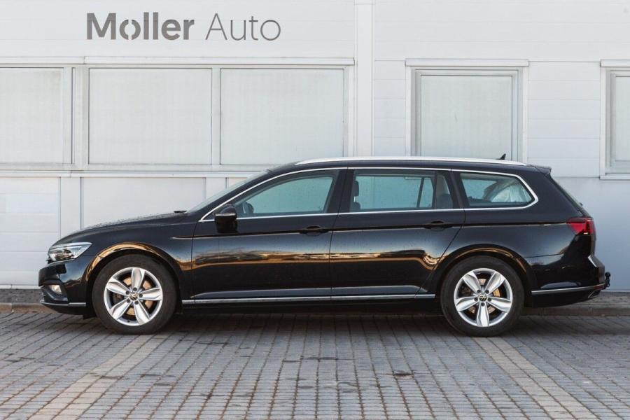 Melns Volkswagen Passat 2023 Ventspils, ar dzinēja tilpumu 2.00 L un nobraukumu 119 tūkst. km par 24700 €, foto 3 vietnē AUTOMOTO.COM.LV