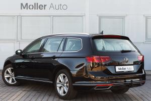 Melns Volkswagen Passat 2023 Ventspils, ar dzinēja tilpumu 2.00 L un nobraukumu 119 tūkst. km par 24700 €, foto 4 vietnē AUTOMOTO.COM.LV