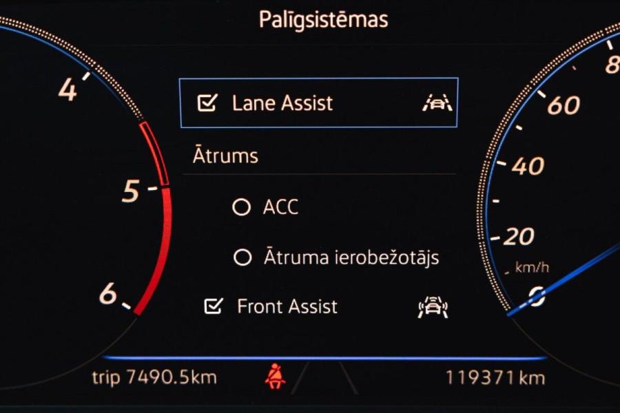 Melns Volkswagen Passat 2023 Ventspils, ar dzinēja tilpumu 2.00 L un nobraukumu 119 tūkst. km par 24700 €, foto 22 vietnē AUTOMOTO.COM.LV