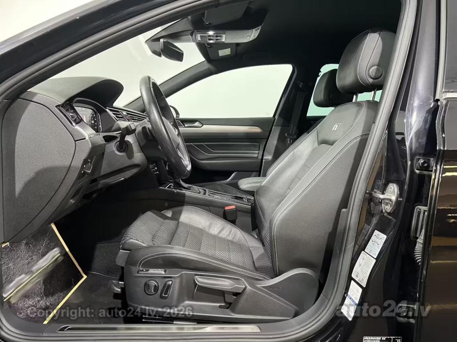 Melns Volkswagen Passat 2023 Tallina, ar dzinēja tilpumu 2.00 L un nobraukumu 93 tūkst. km par 26990 €, foto 13 vietnē AUTOMOTO.COM.LV