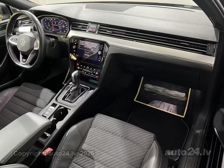 Melns Volkswagen Passat 2023 Tallina, ar dzinēja tilpumu 2.00 L un nobraukumu 93 tūkst. km par 26990 €, foto 16 vietnē AUTOMOTO.COM.LV