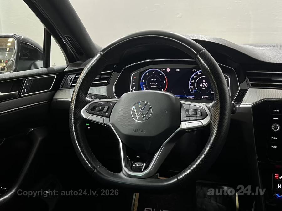 Melns Volkswagen Passat 2023 Tallina, ar dzinēja tilpumu 2.00 L un nobraukumu 93 tūkst. km par 26990 €, foto 19 vietnē AUTOMOTO.COM.LV