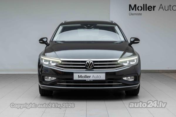 Black Volkswagen Passat 2023 in Tallinn, with an engine capacity of 2.00 L and mileage of 87 thousand km for 24900 €, photo 3 on AUTOMOTO.COM.LV