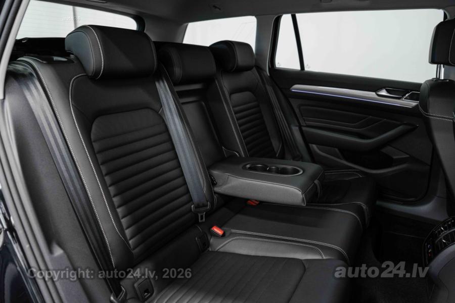 Melns Volkswagen Passat 2023 Tallina, ar dzinēja tilpumu 2.00 L un nobraukumu 143 tūkst. km par 23500 €, foto 14 vietnē AUTOMOTO.COM.LV