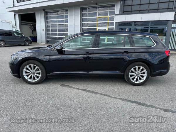Black Volkswagen Passat 2023 in Tartu, with an engine capacity of 1.50 L and mileage of 131 thousand km for 19990 €, photo 6 on AUTOMOTO.COM.LV