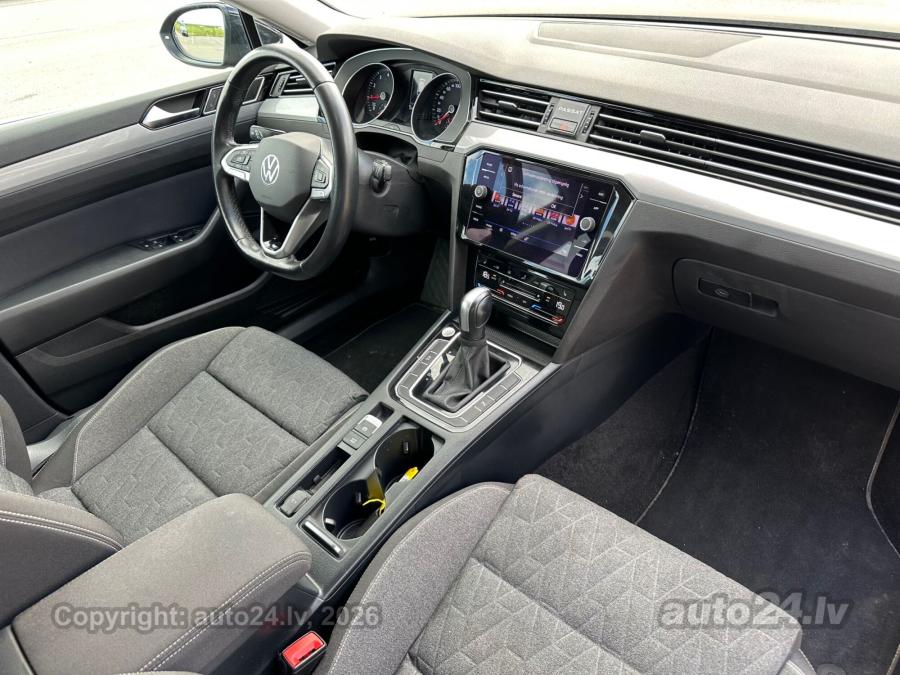 Melns Volkswagen Passat 2023 Tartu, ar dzinēja tilpumu 1.50 L un nobraukumu 131 tūkst. km par 19990 €, foto 17 vietnē AUTOMOTO.COM.LV