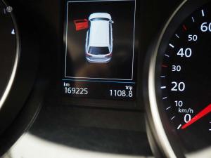 Black Volkswagen Passat 2023 in Vilnius, with an engine capacity of 1.97 L and mileage of 169 thousand km for 15600 €, photo 21 on AUTOMOTO.COM.LV