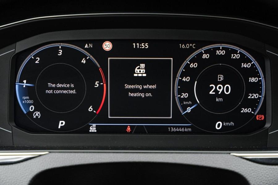 Melns Volkswagen Passat 2023 Rīga, ar dzinēja tilpumu 2.00 L un nobraukumu 136 tūkst. km par 23750 €, foto 24 vietnē AUTOMOTO.COM.LV