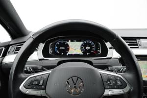 Melns Volkswagen Passat 2023 Rīga, ar dzinēja tilpumu 2.00 L un nobraukumu 136 tūkst. km par 23750 €, foto 25 vietnē AUTOMOTO.COM.LV