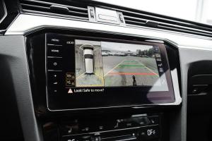 Melns Volkswagen Passat 2023 Rīga, ar dzinēja tilpumu 2.00 L un nobraukumu 136 tūkst. km par 23750 €, foto 28 vietnē AUTOMOTO.COM.LV